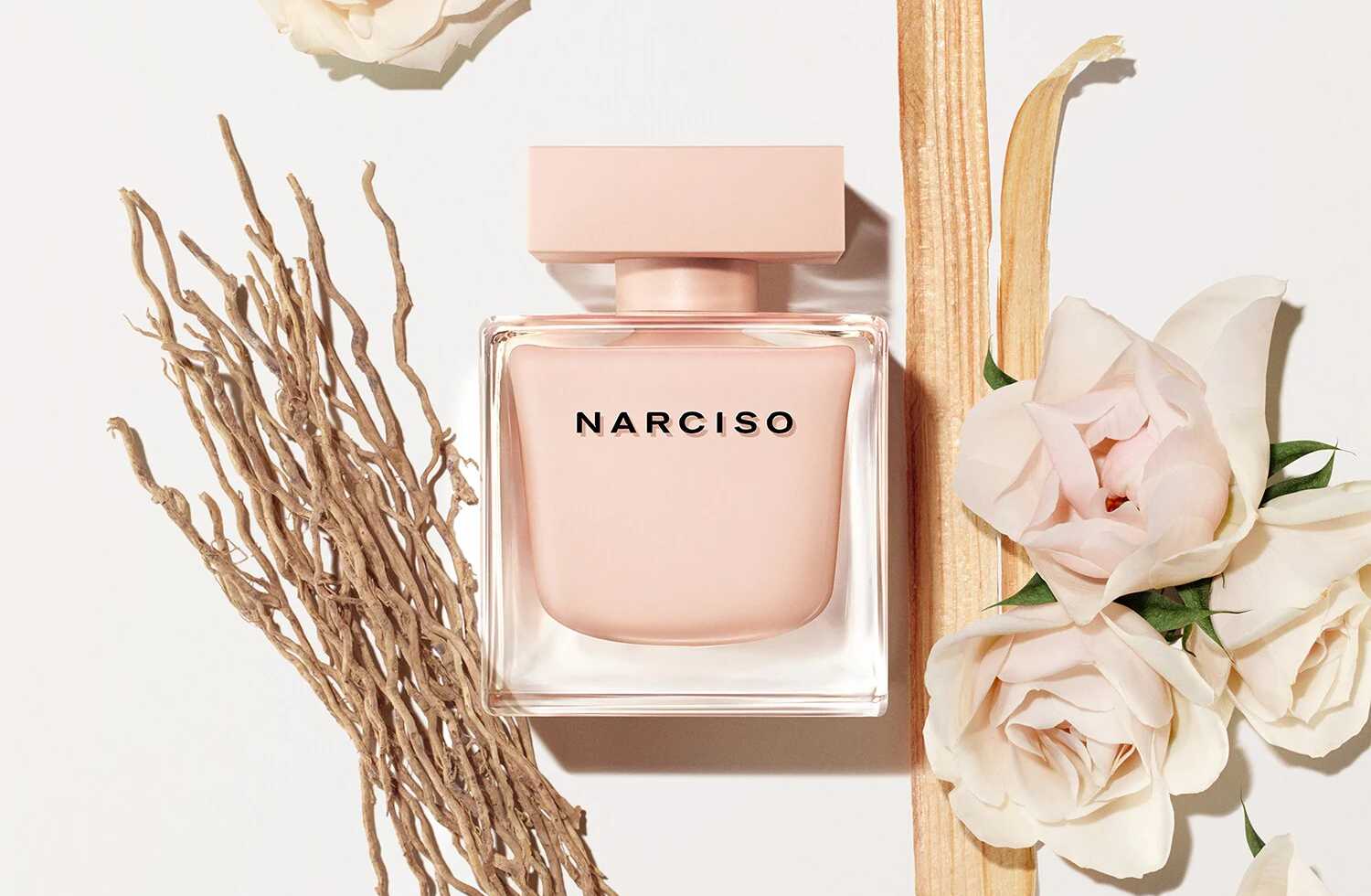 COME SCEGLIERE IL PROFUMO: MIX DI NOTE ED EMOZIONI